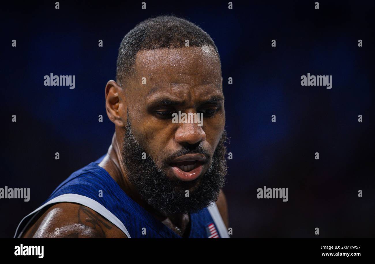 Lebron James, Olympische Spiele 2024 Vlaggendragers Team USA Vallen