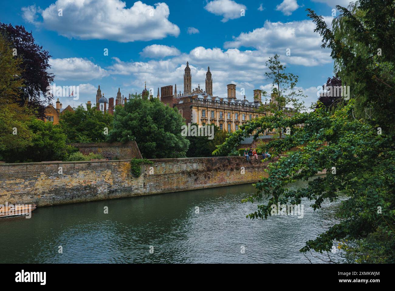 Scenic View of River Cam and King's College Chapel in Cambridge, UK ...