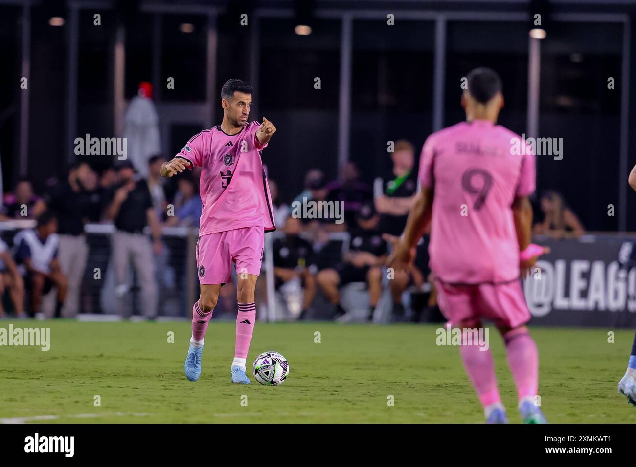 Lionel messi inter miami crowd hi-res stock photography and images - Alamy