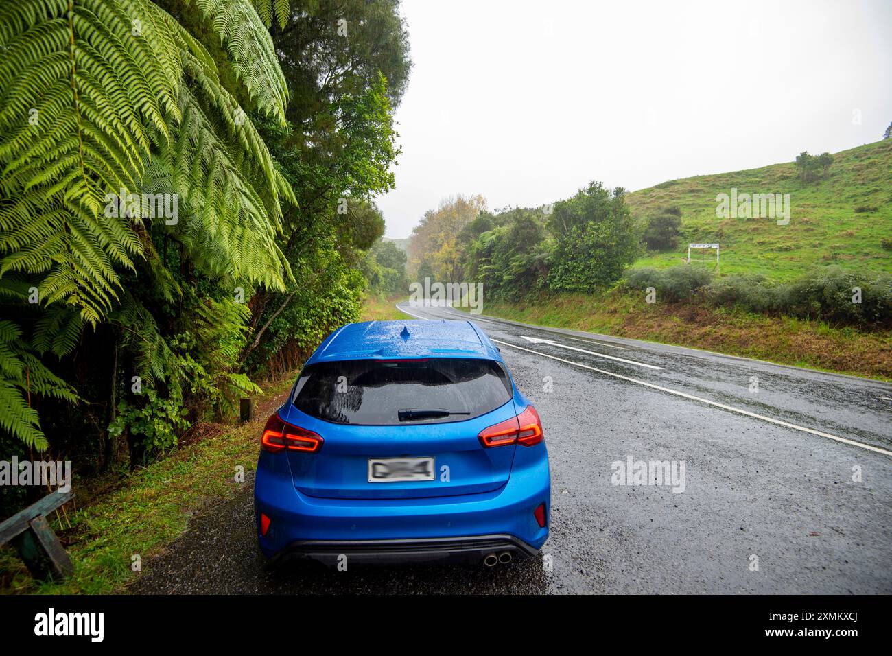 Green vehicle te hi-res stock photography and images - Alamy