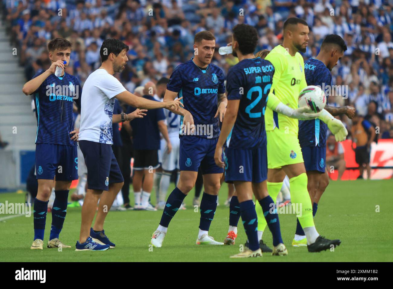 28 foto hi-res stock photography and images - Alamy