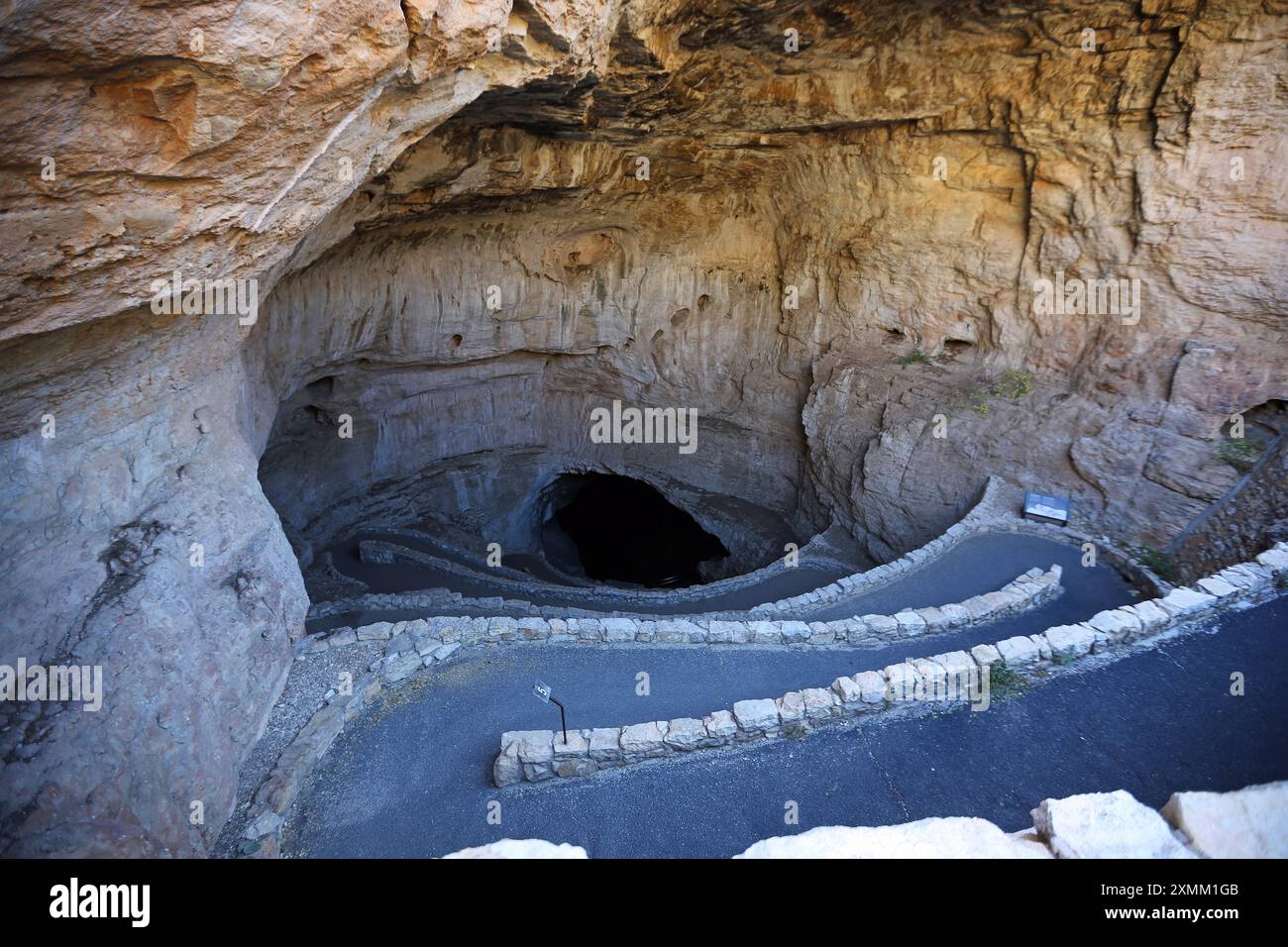 Entrance to the main cave - Carlsbad Caverns National Park, New Mexico ...