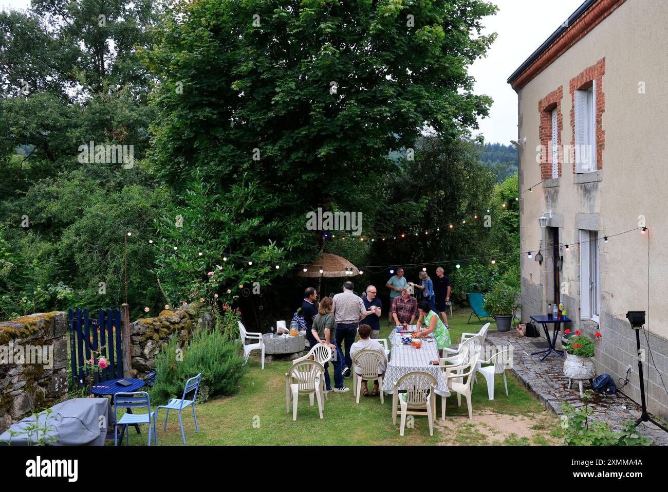 Hamlet and habitat built in granite on granite subsoil in the ...