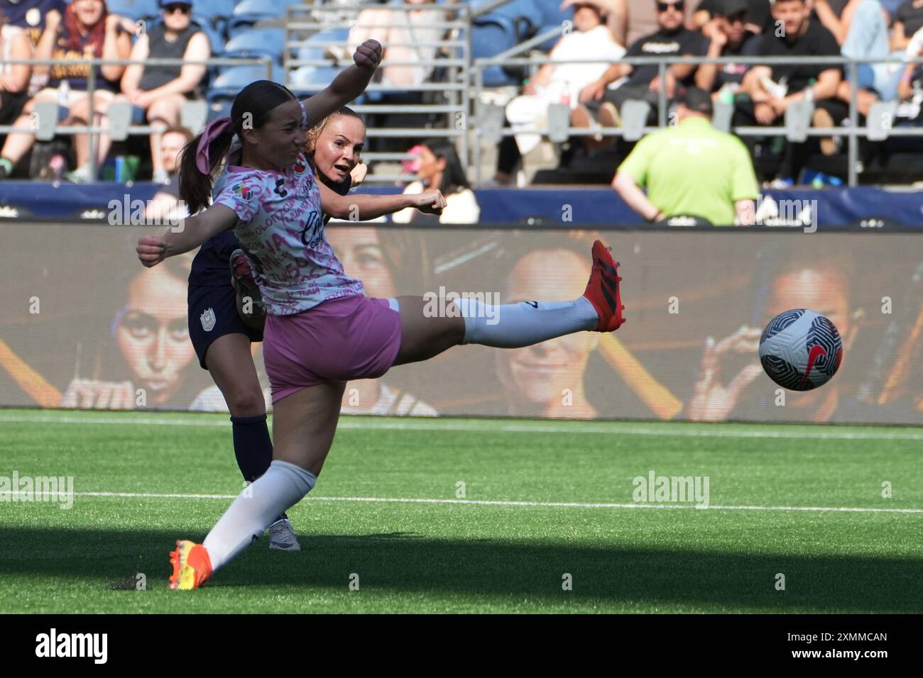 Seattle, United States. 28th July, 2024. Seattle Reign FC defender Lily ...