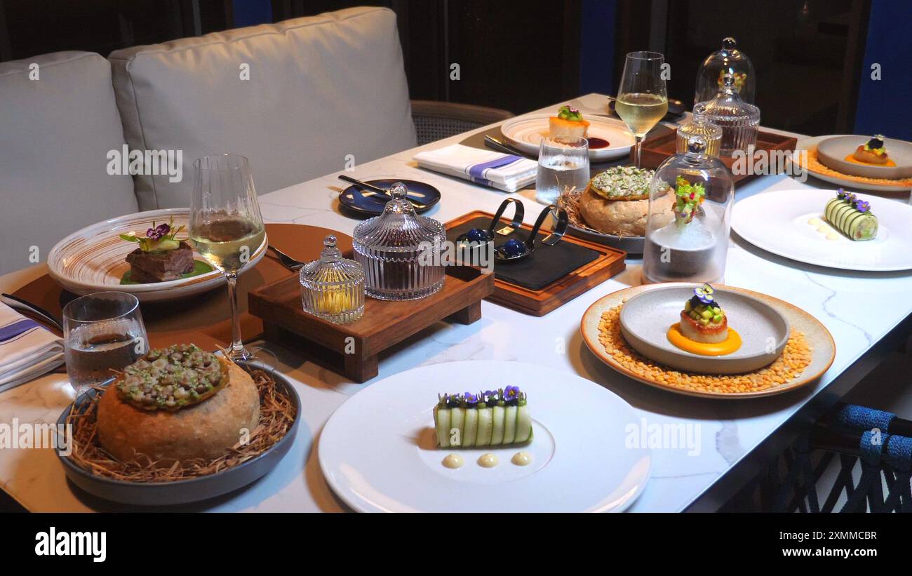 Featuring beautifully hi-res stock photography and images - Alamy