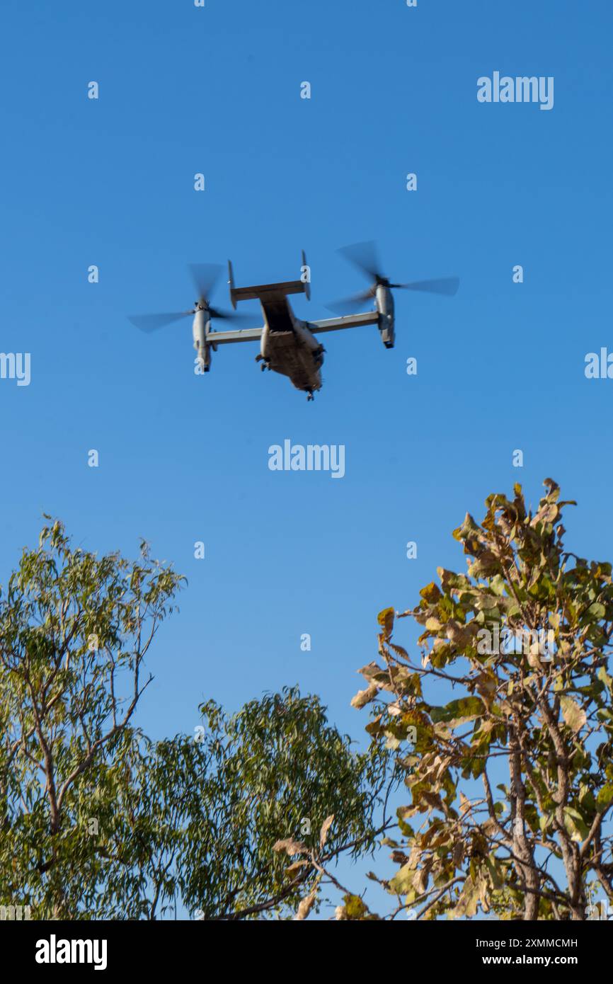 U.S. Marines with Marine Medium Tiltrotor Squadron 268 (Reinforced ...