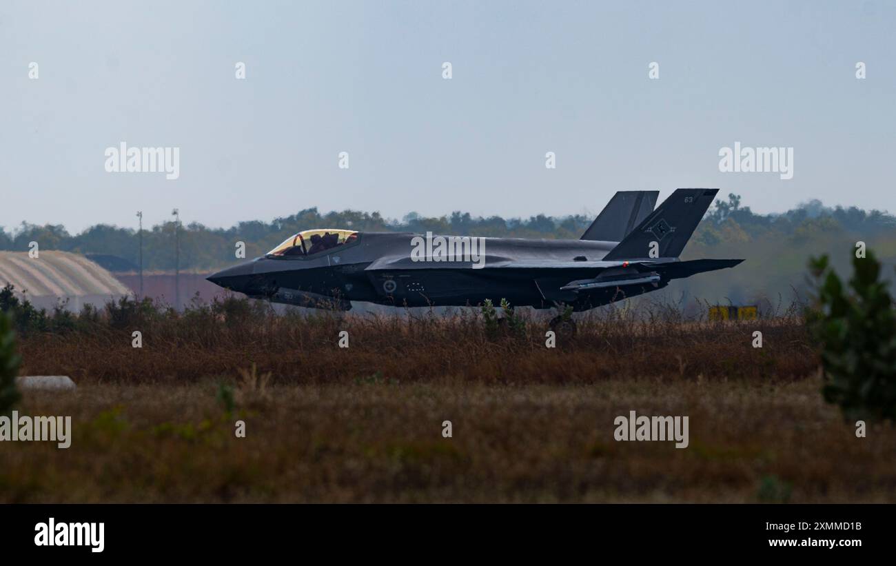 A Royal Australian Air Force (RAAF) F-35A Lightning II assigned to the ...