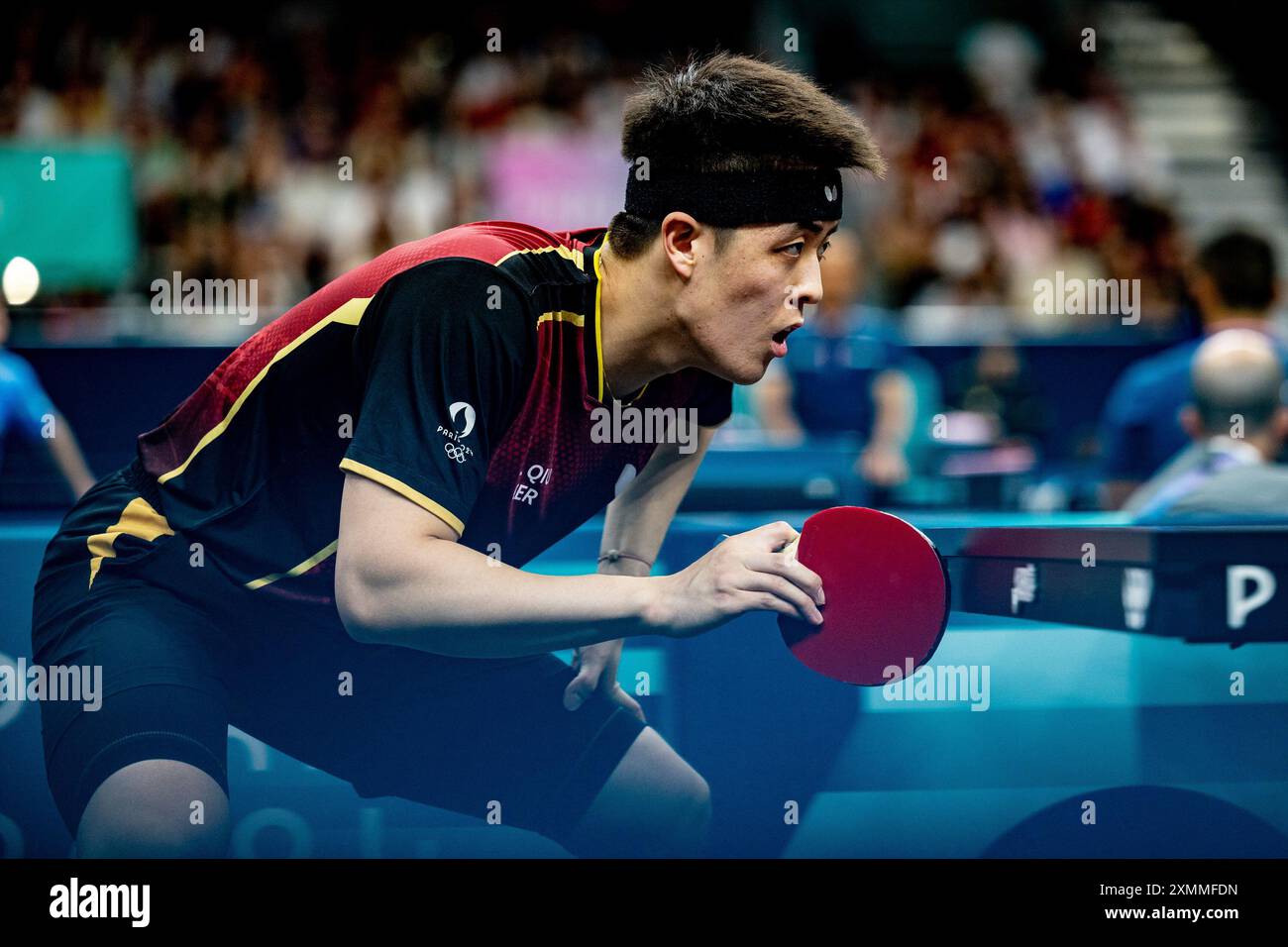 Dang Qiu vs. Thiago Apolonia in der ersten Runde FRA, Olympische Spiele Paris 2024, Tischtennis ...