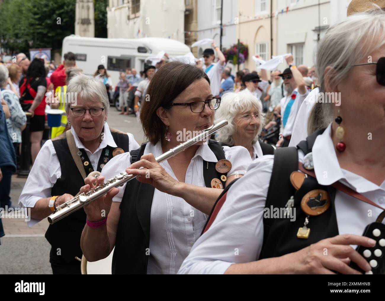 English folk player hi-res stock photography and images - Alamy