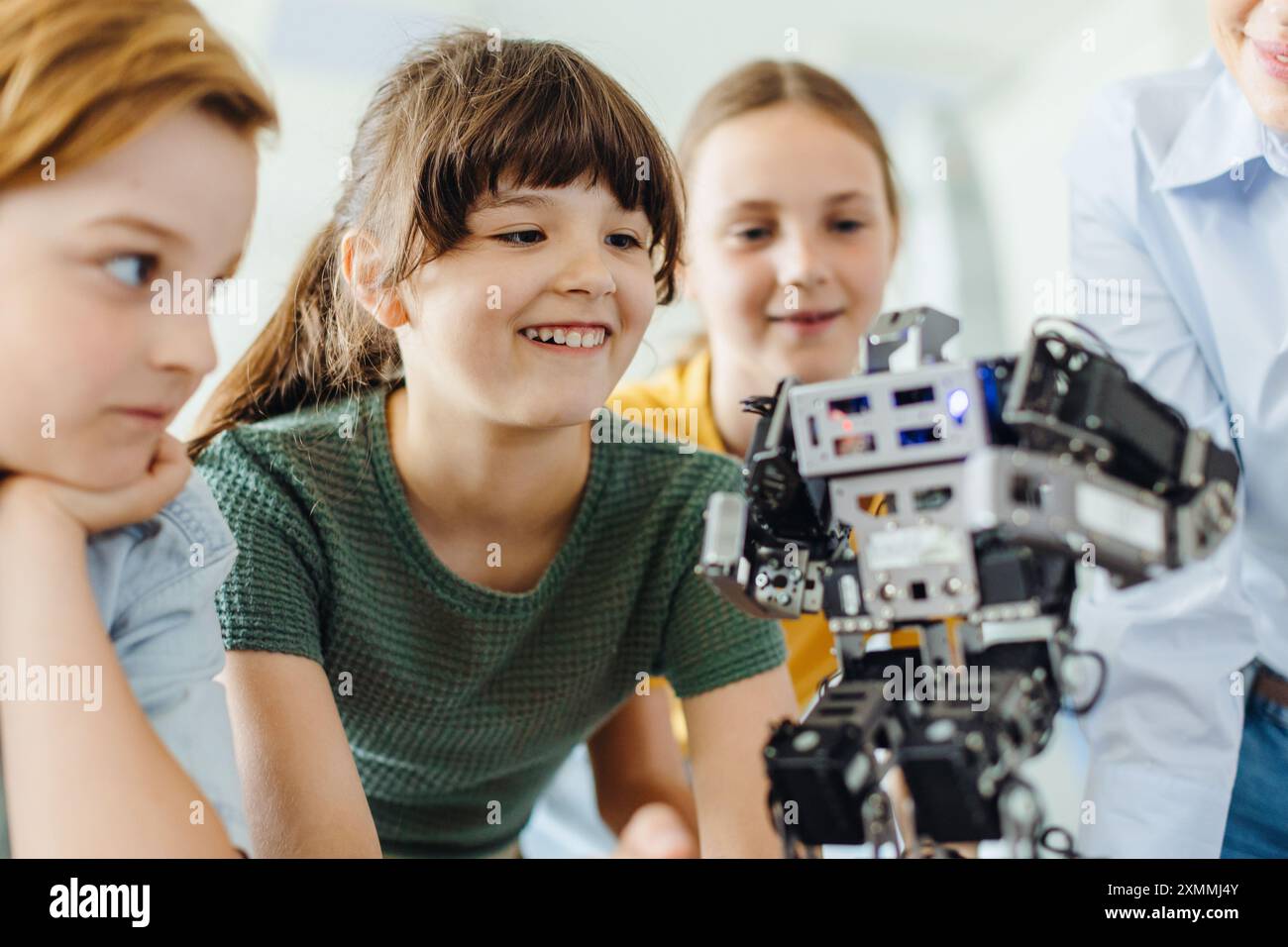 Children learning robotics in Elementary school. Young students ...