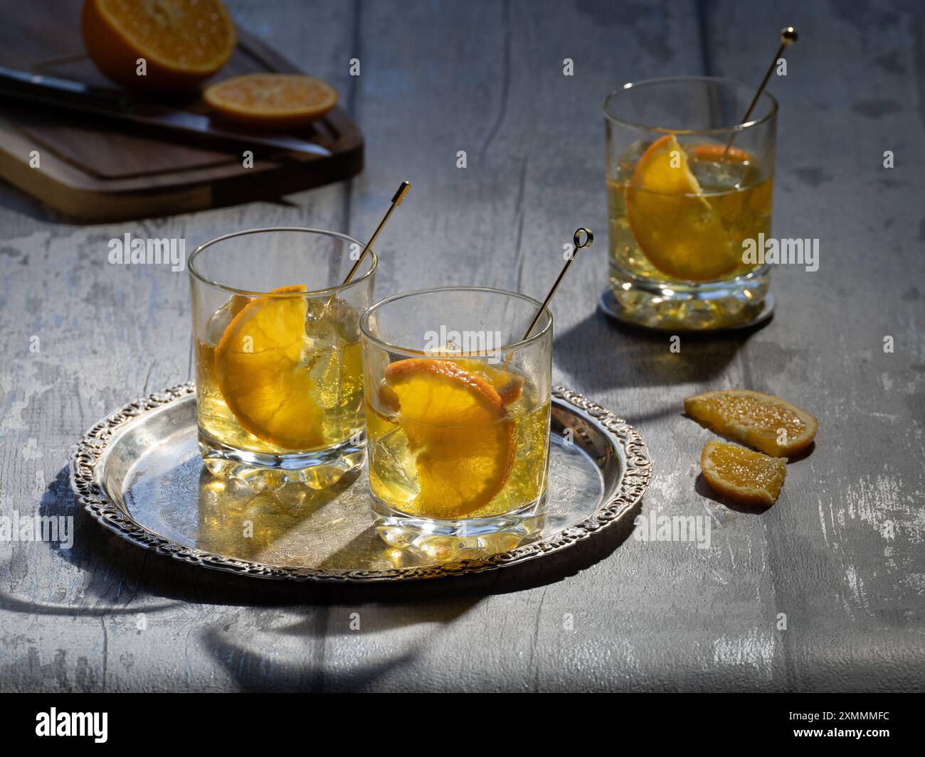 Whisky cocktail hi-res stock photography and images - Alamy