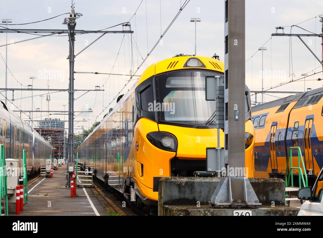 The shunting and waiting yard of Utrecht Cartesiusweg with different ...