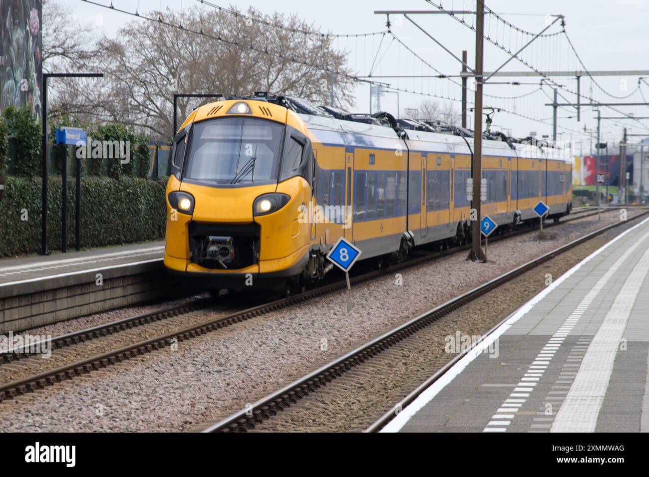 Ns highspeed hi-res stock photography and images - Alamy