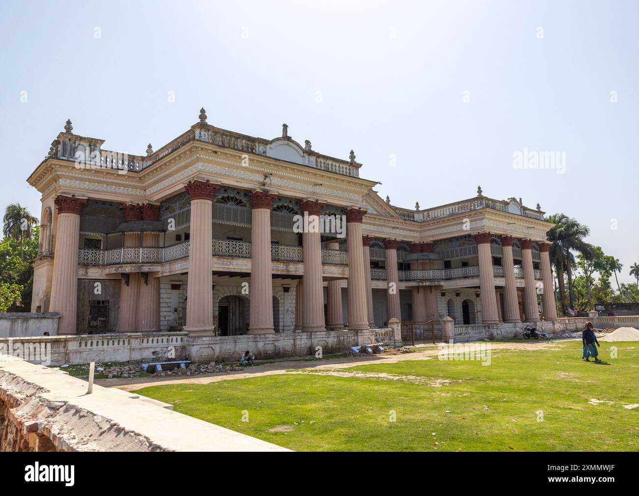 Rajbari hi-res stock photography and images - Alamy