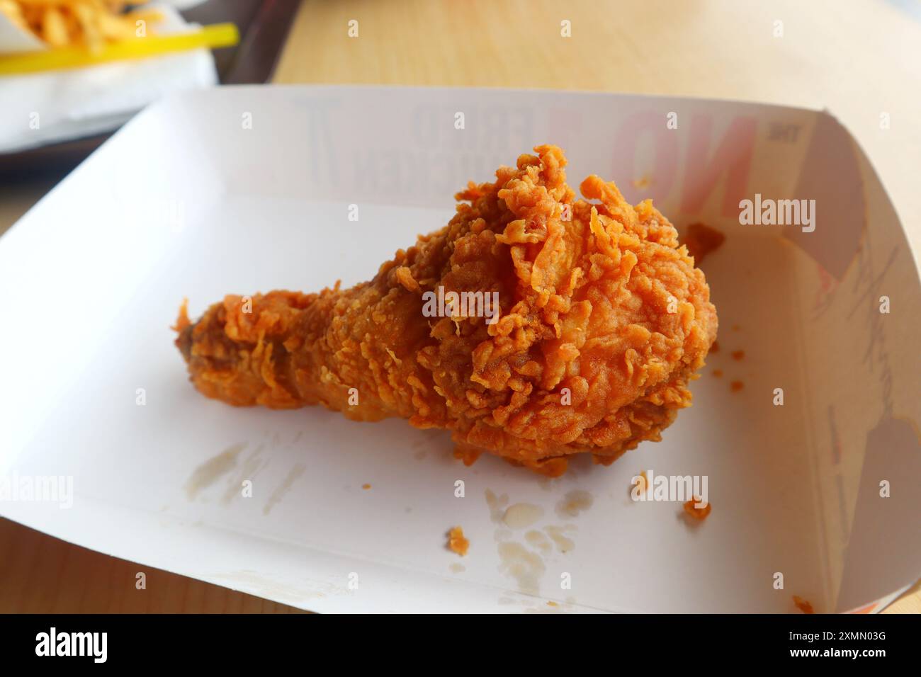 Kentucky fried chicken bucket hi-res stock photography and images - Alamy
