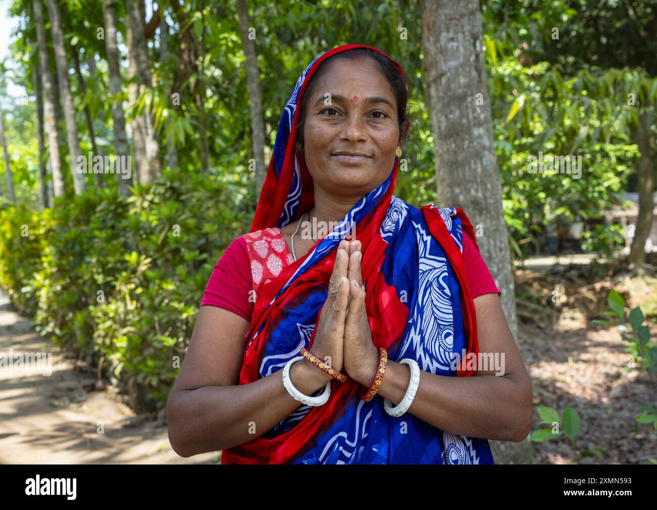 Portrait of an hindu woman with hands joined, Khulna Division, Narail Sadar, Bangladesh Stock ...