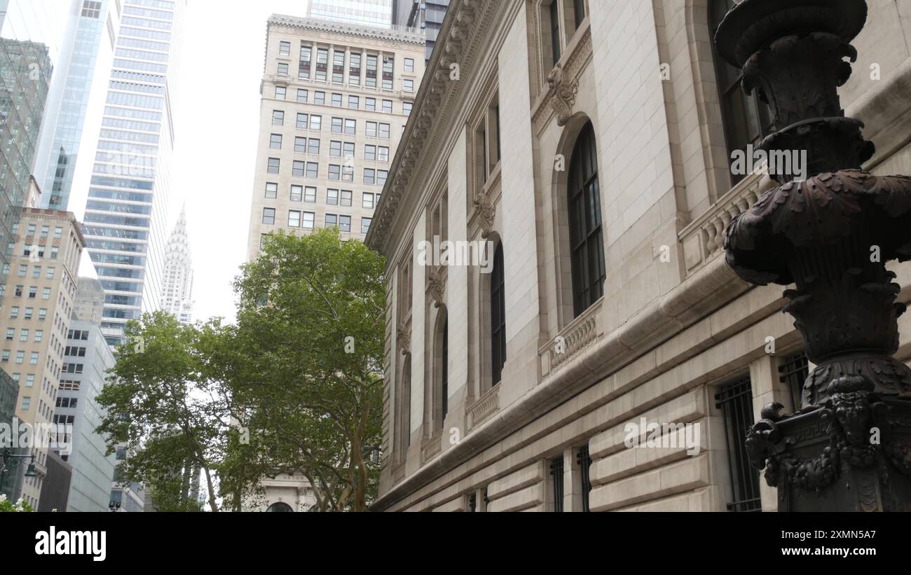 New York City Manhattan Midtown 42 street architecture. Chrysler ...