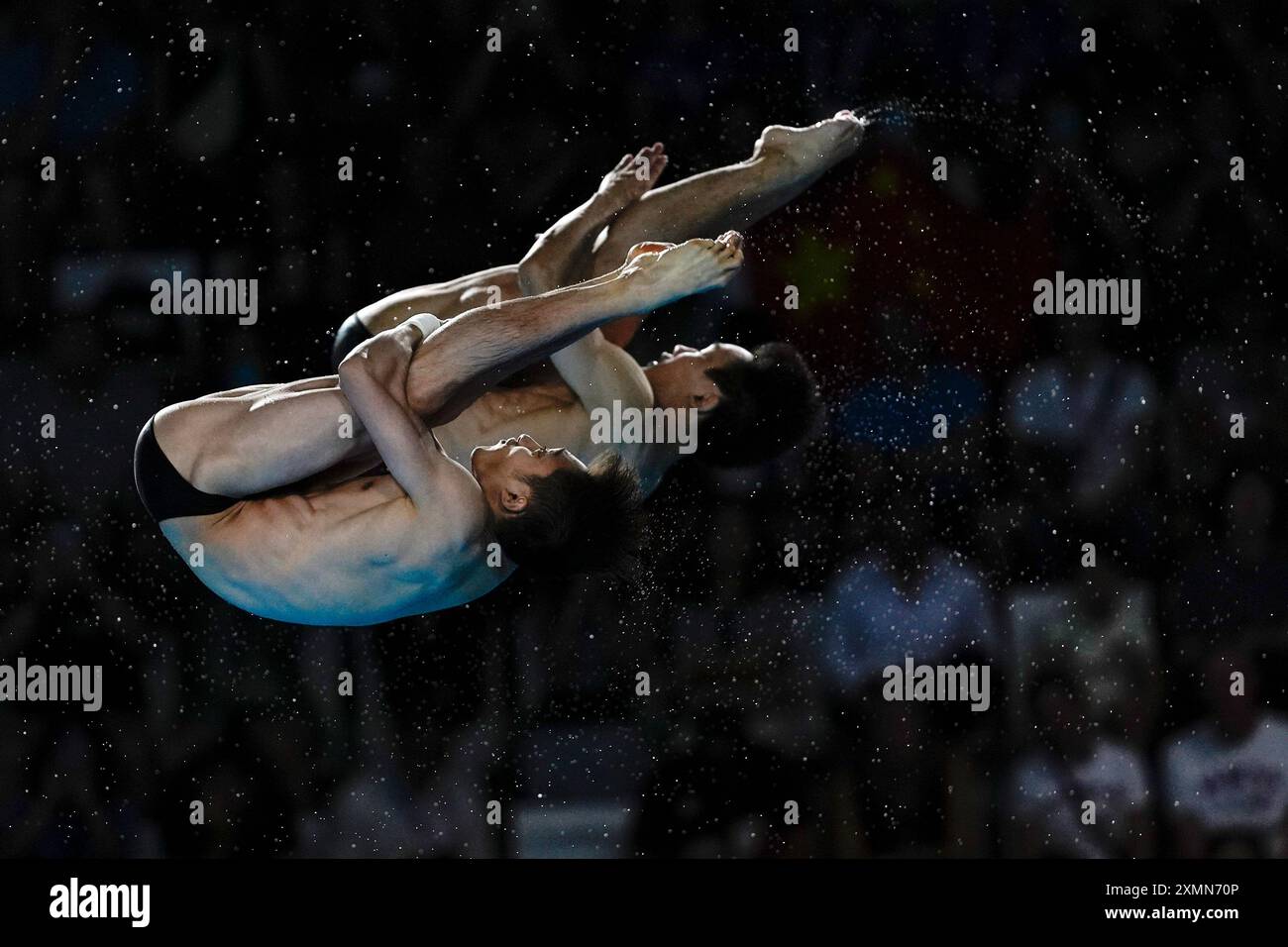 China's Lian Junjie and Yang Hao compete in the men's 10-meter ...