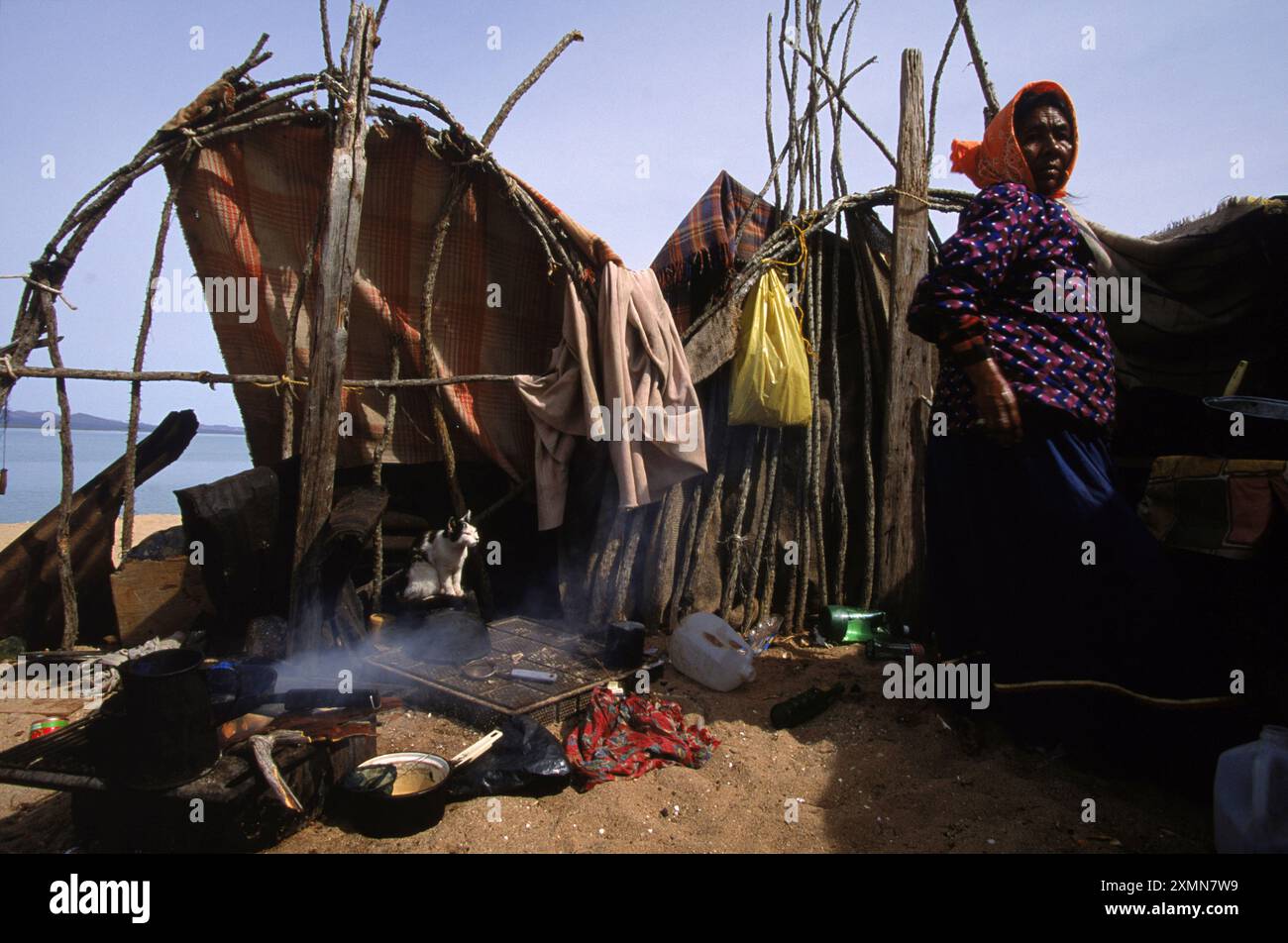 Seri Indians at home, Puenta Chueca, Mexico Stock Photo - Alamy