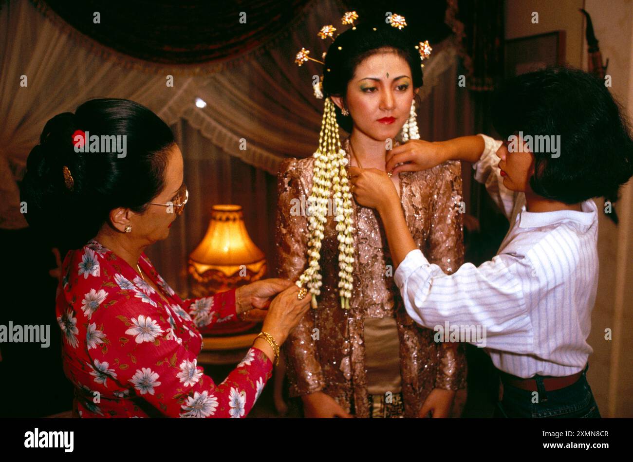 Preparation of a bride, Bandung, Java, Indonesia Stock Photo - Alamy
