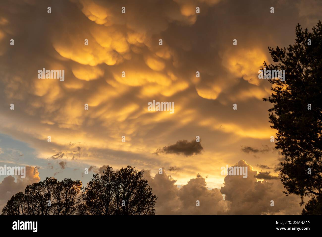 Arizona sunset sky hi-res stock photography and images - Alamy