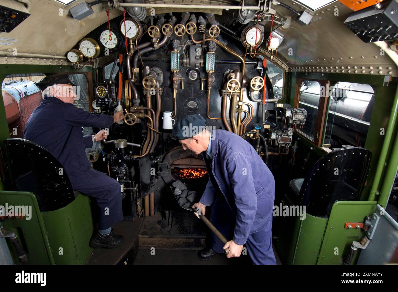 Driver fireman on steam locomotive hi-res stock photography and images ...