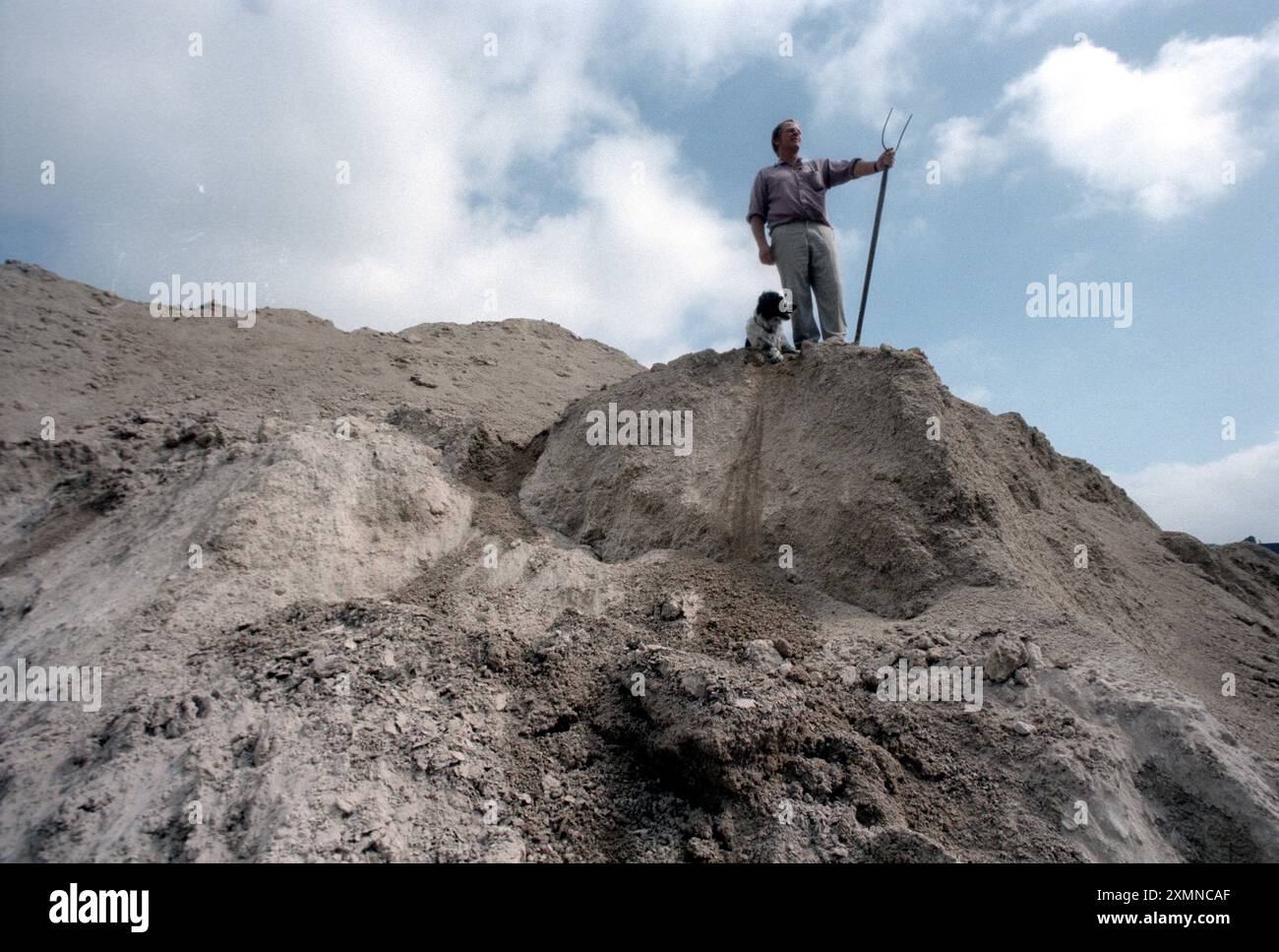 Fertilizer Pile 11 July 1996 Picture by Roger Bamber Stock Photo - Alamy