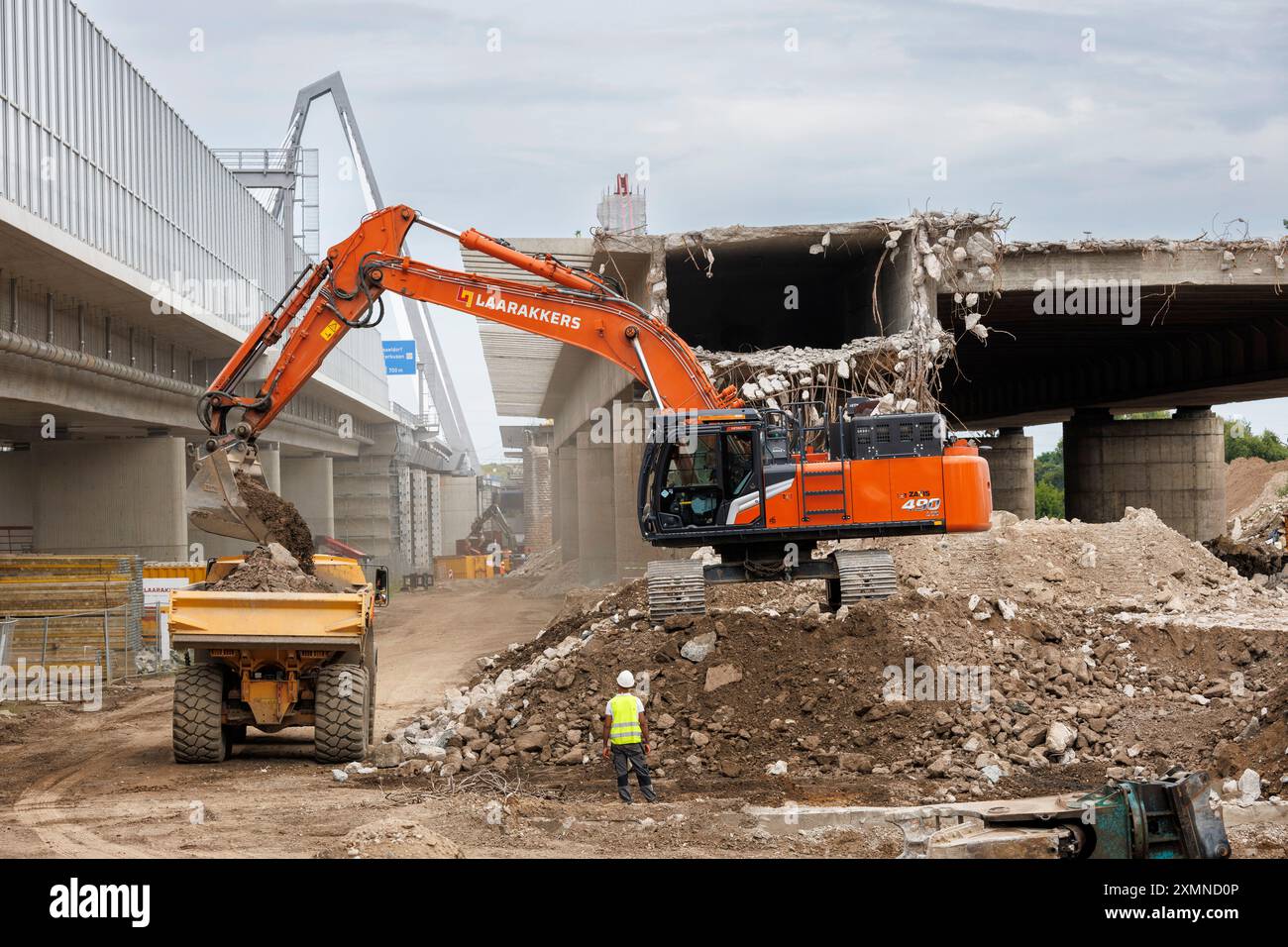 construction site of the new river Rhine bridge of the Autobahn A1 between Cologne and ...
