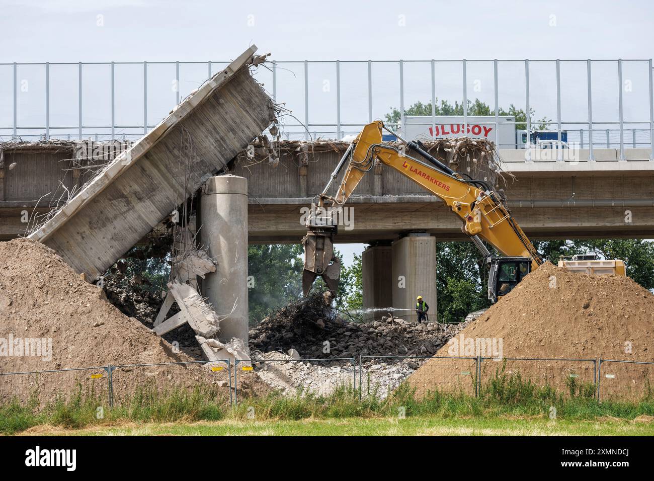 construction site of the new river Rhine bridge of the Autobahn A1 between Cologne and ...
