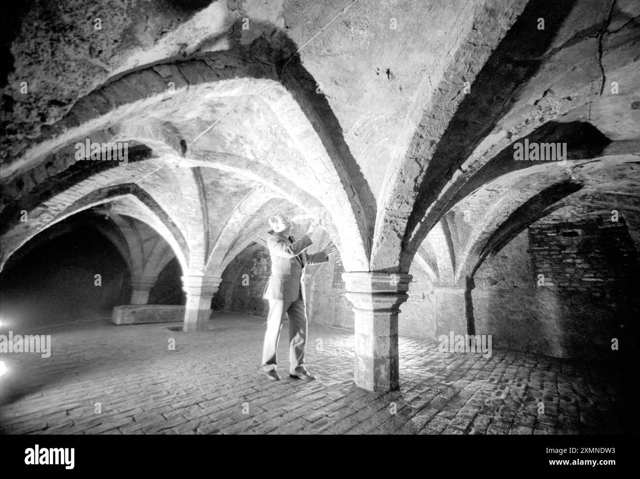 Kings Lynn - crypt under Clifton House ???? 11 March 1996 Picture by ...