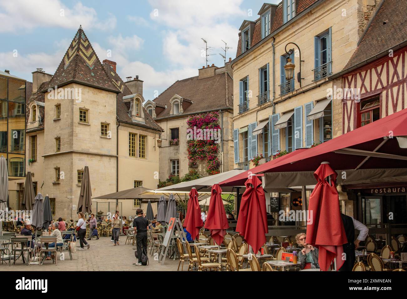 Street Cafes in Place Francois Rude, Dijon, Bourgogne, France Stock ...