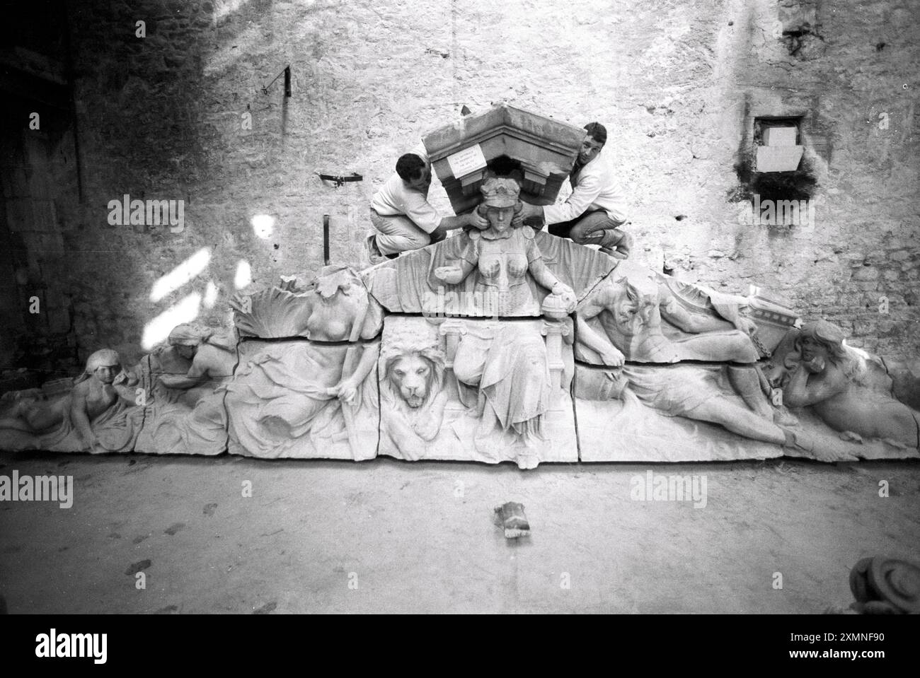 Roger mason hi-res stock photography and images - Alamy