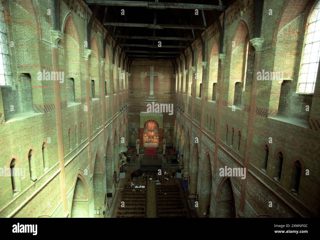 St Bartholomew's Church 13 May 1998 Picture by Roger Bamber Stock Photo ...