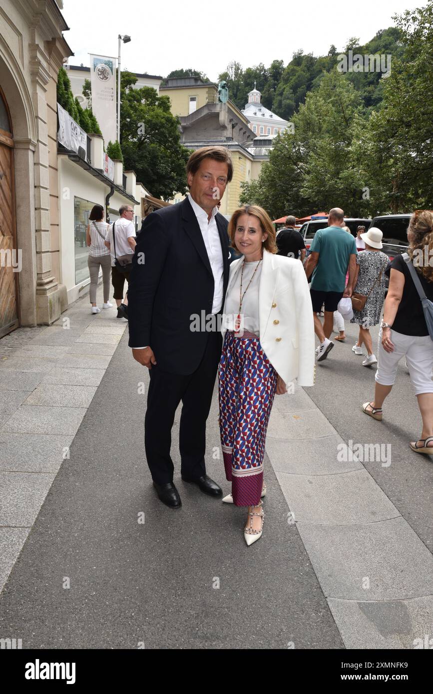 Alexandra winkler hi-res stock photography and images - Alamy