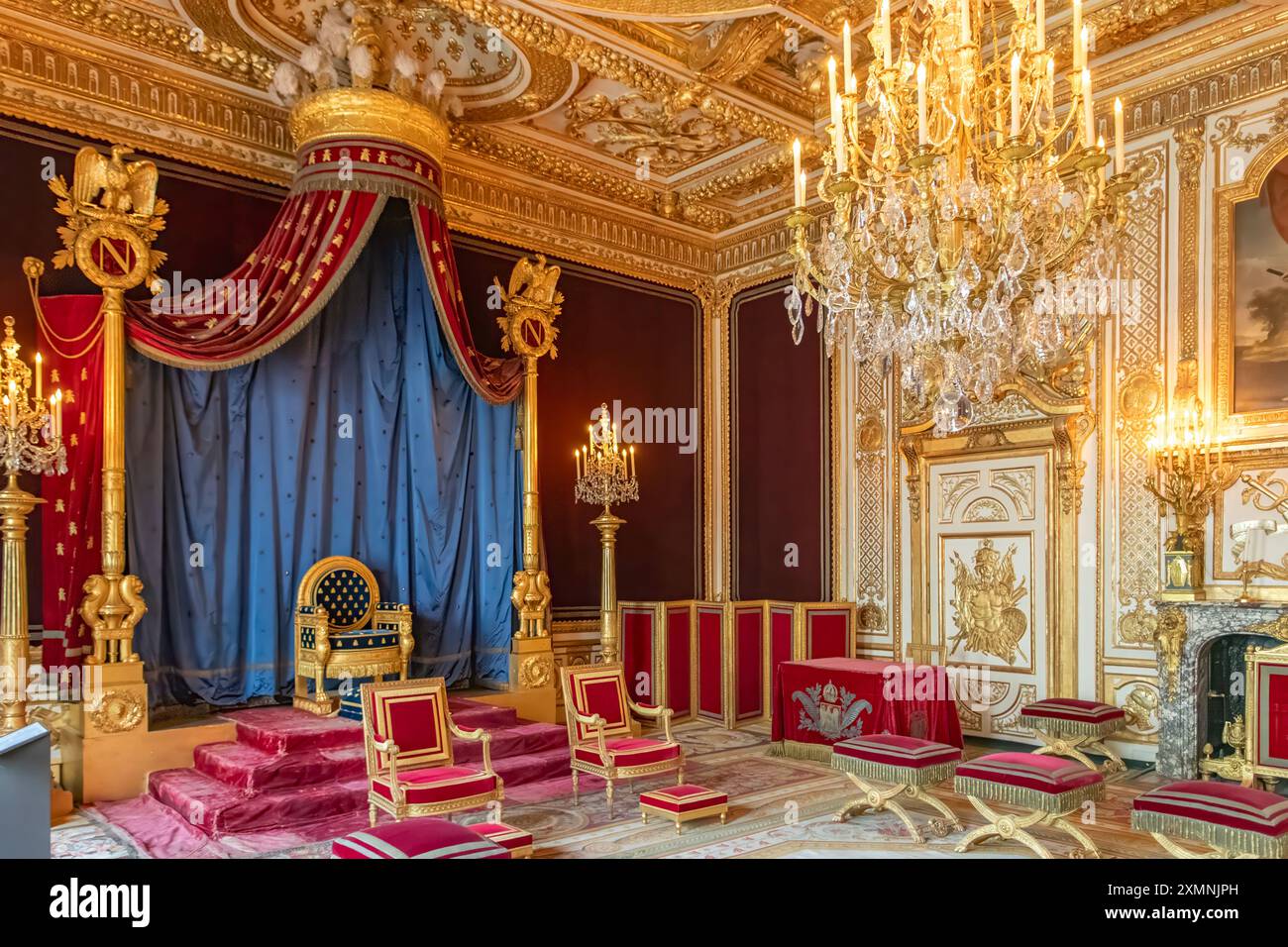 Château de fontainebleau interior hi-res stock photography and images ...