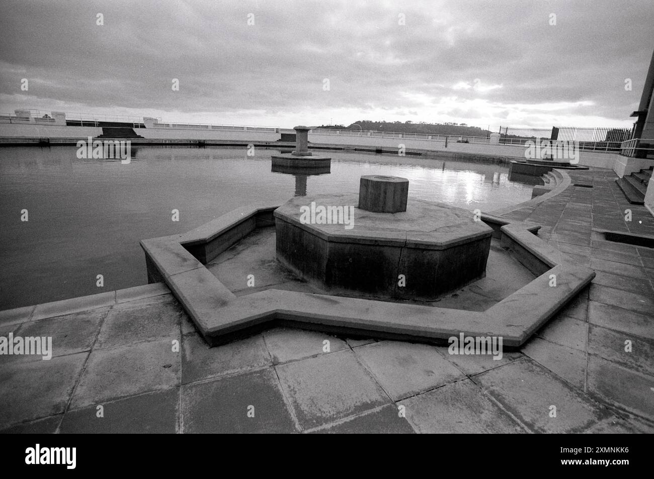 1990s swimming pool hi-res stock photography and images - Alamy