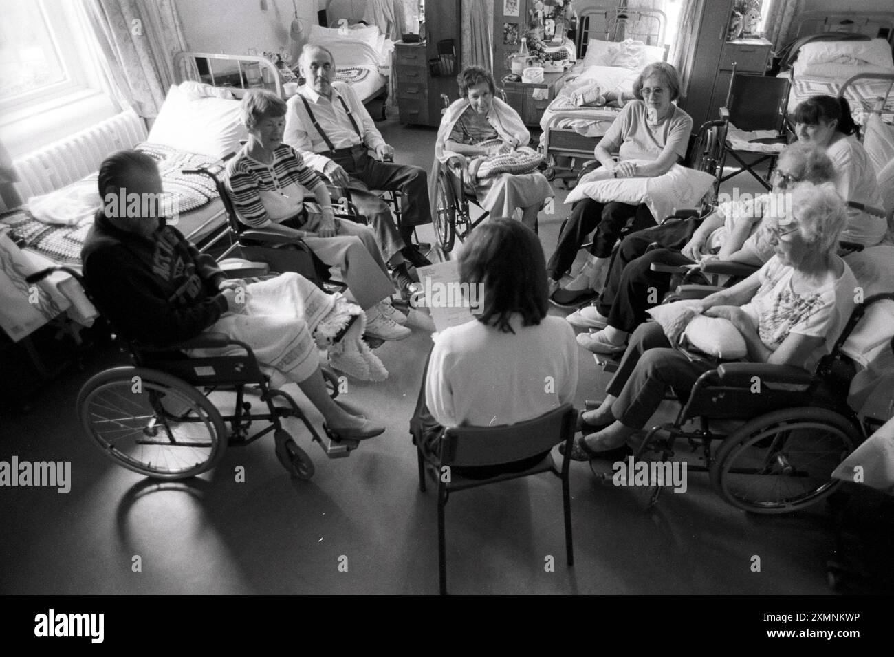 Hospital Therapy Brenda Hawkey ? 17 June 1994 Picture by Roger Bamber ...