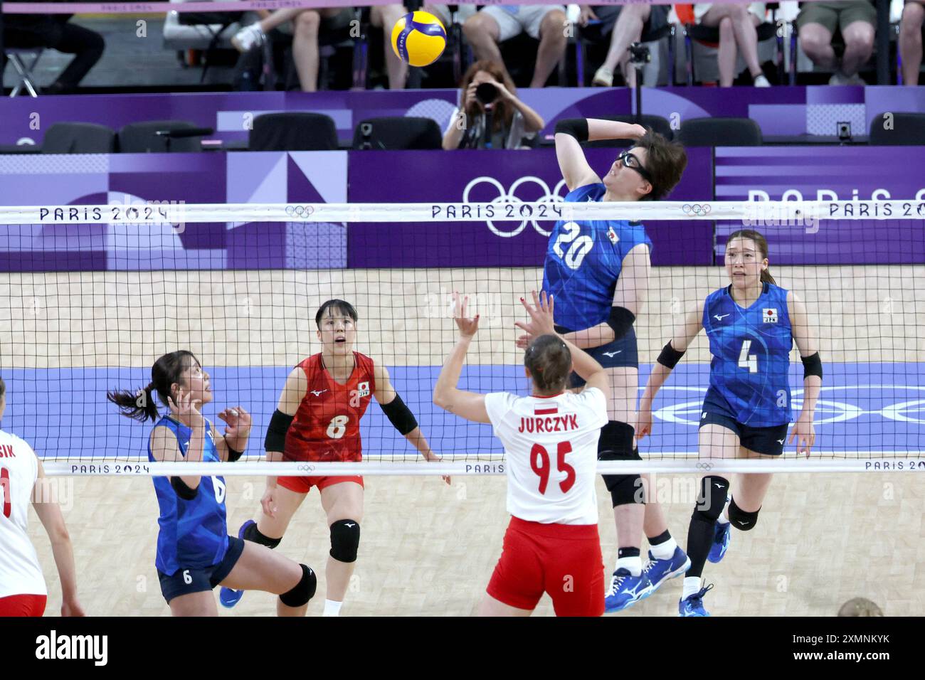 Paris, France. 28th July, 2024. Ayaka Araki (JPN) Volleyball : Women's Preliminary Round - Pool ...