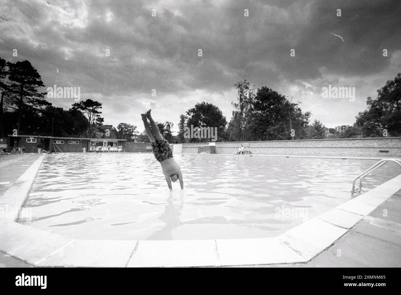 Oldest Swimming Pool - Pells Pool , Lewes 7 August 1990 Picture by ...