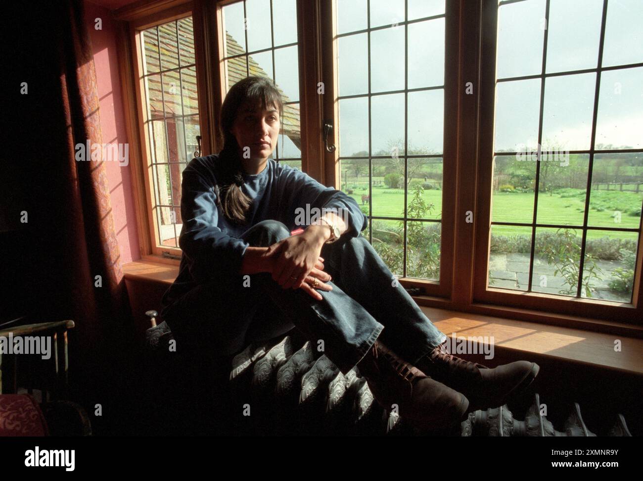 Author Polly Samson wife of Dave Gilmore 26 March 1999 Picture by Roger ...