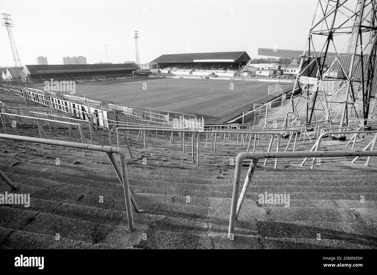 Brighton club football 90s hi-res stock photography and images - Alamy