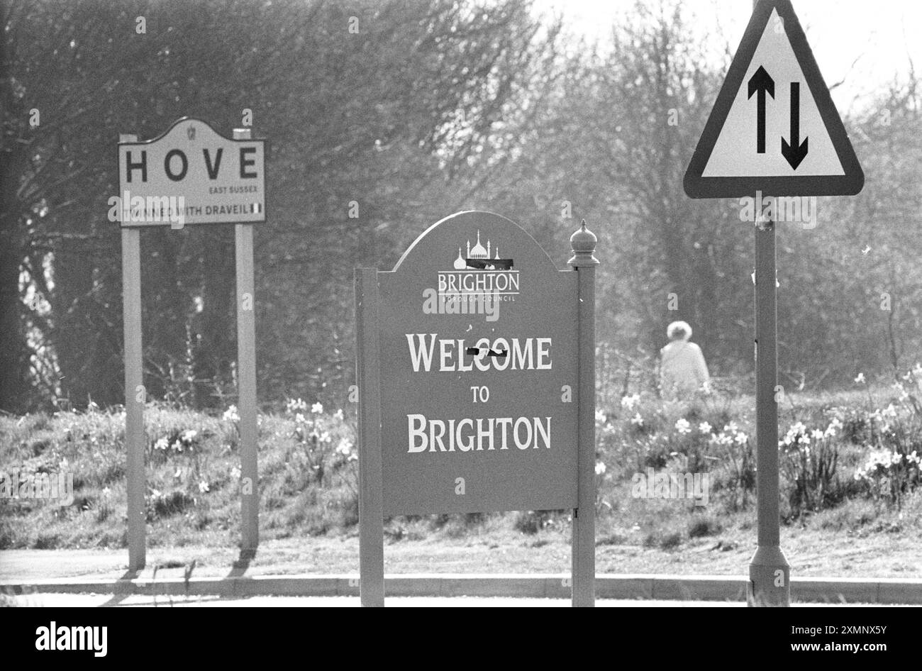 Signs - Welcome to Brighton and Hove 23 March 1995 Picture by Roger ...