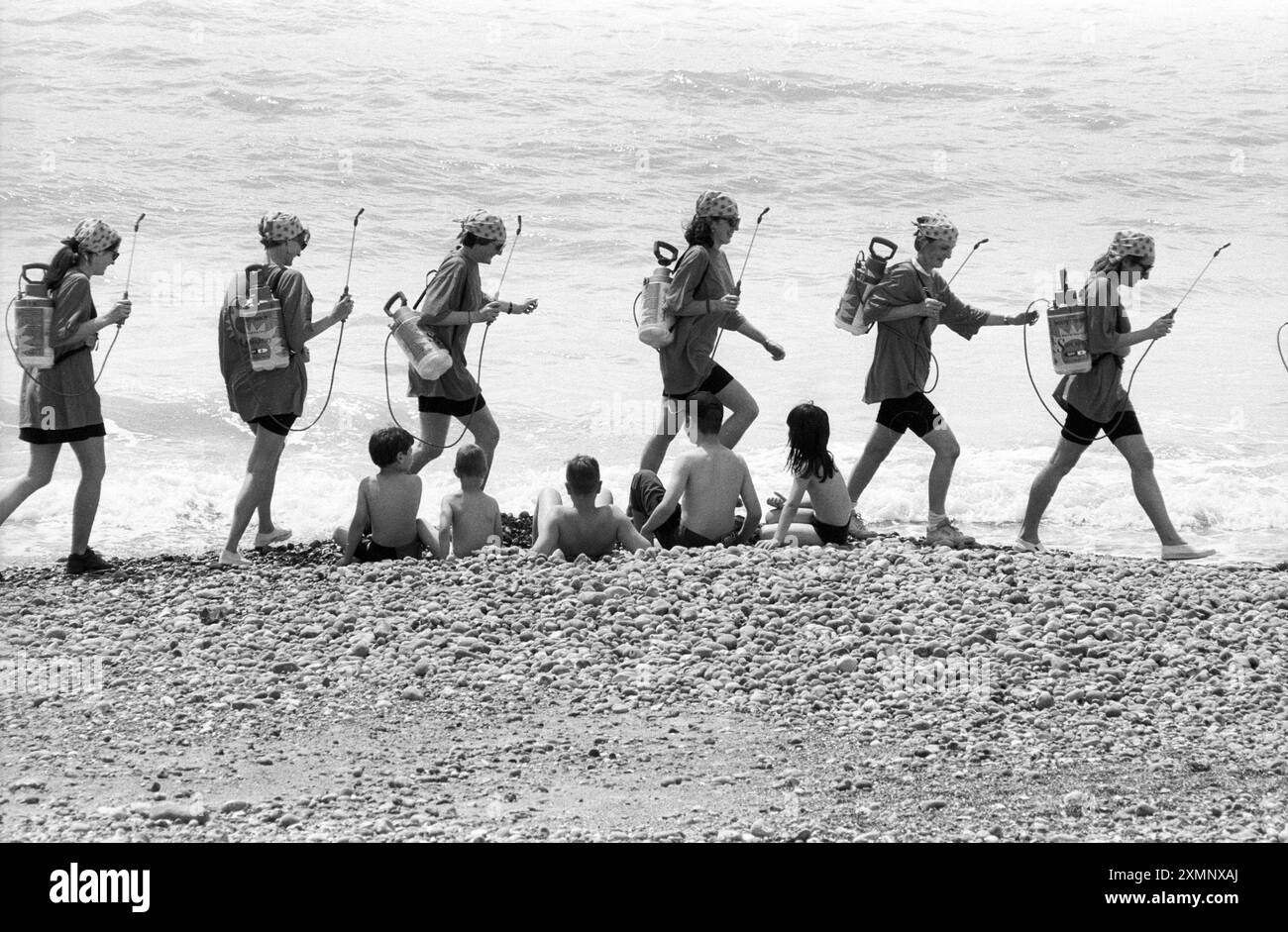 Brighton 1990s hi-res stock photography and images - Alamy