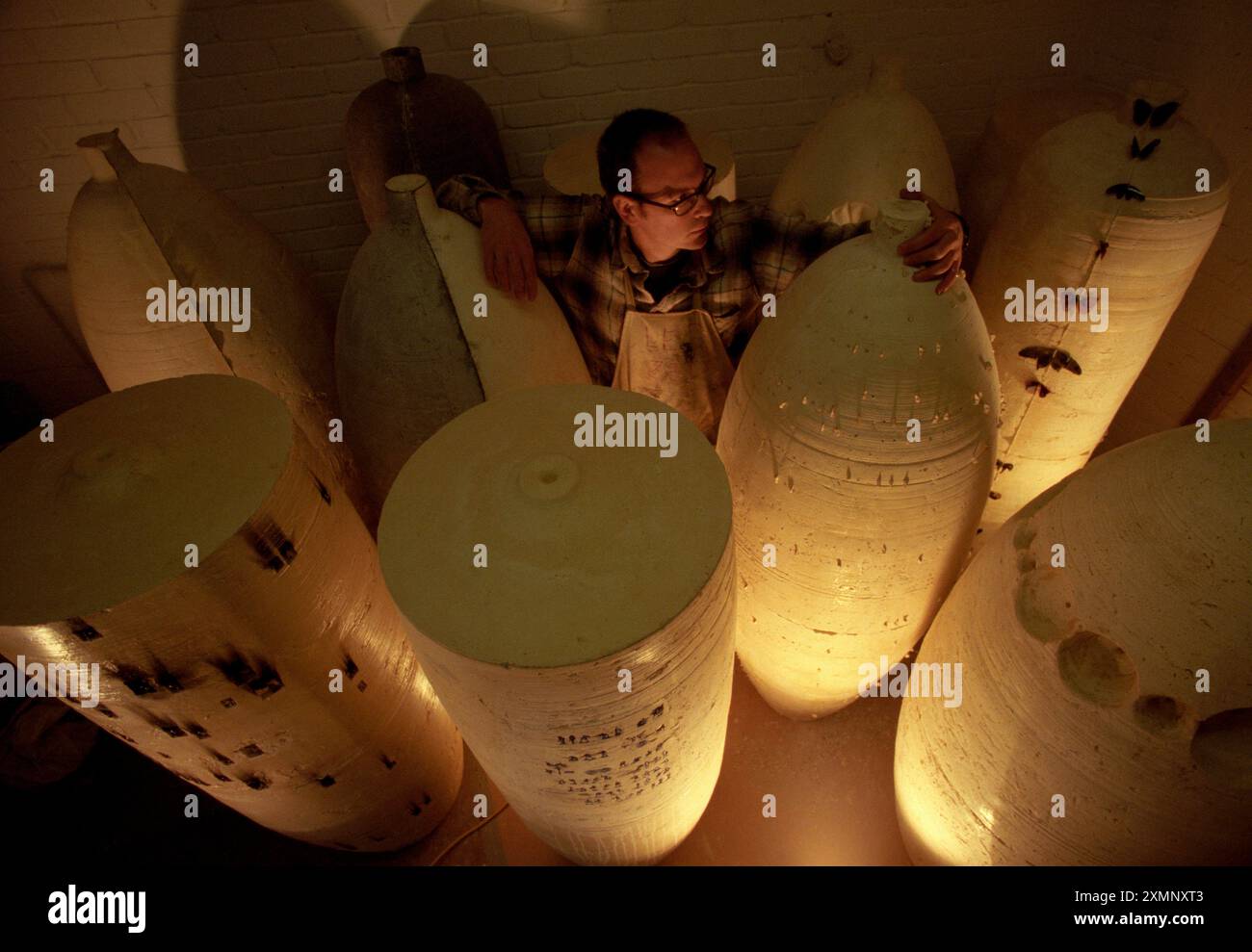 Giant Pot SculpturesGuy Holden 17 April 1997 Picture by Roger Bamber ...