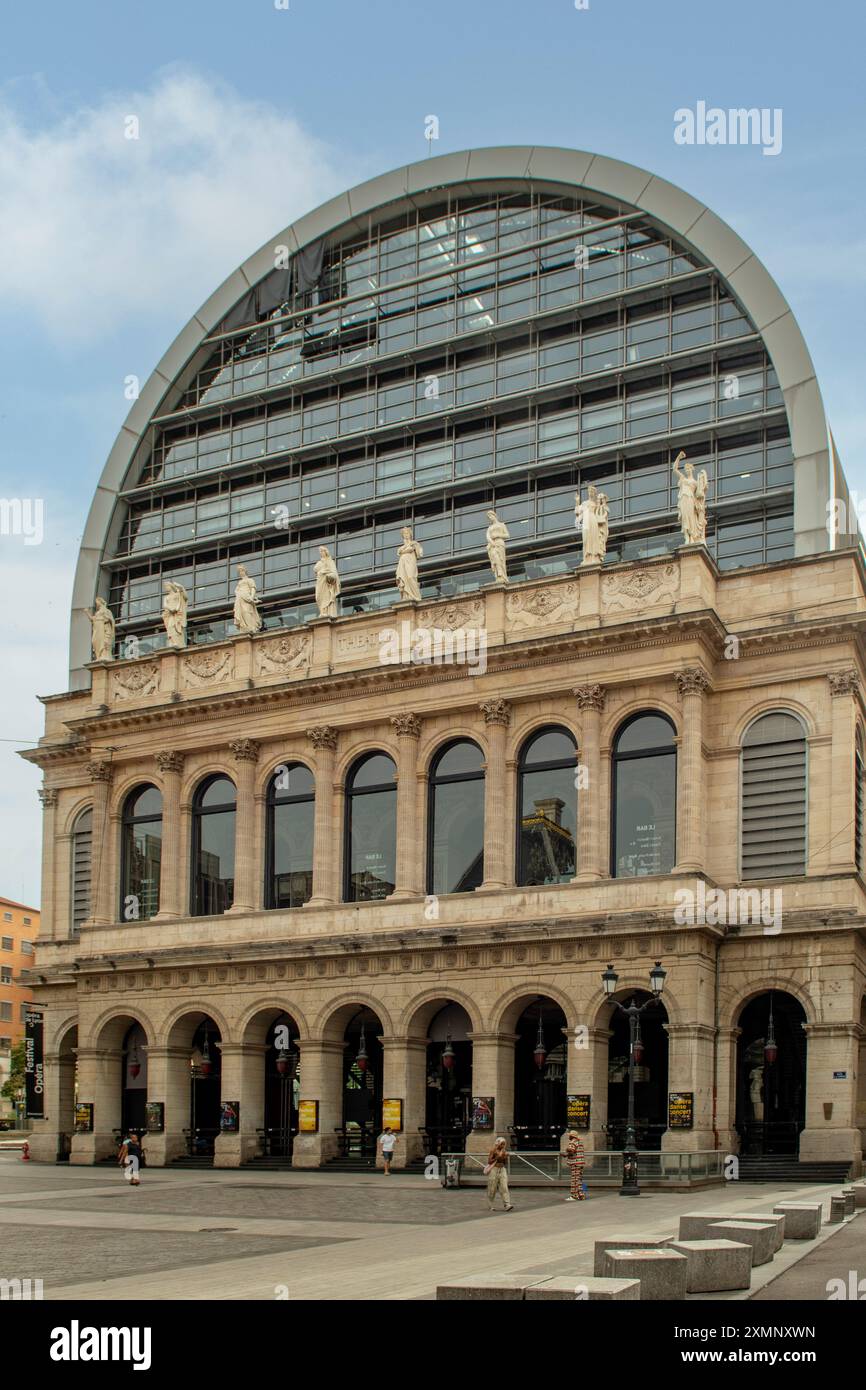 Lyon opera hi-res stock photography and images - Alamy