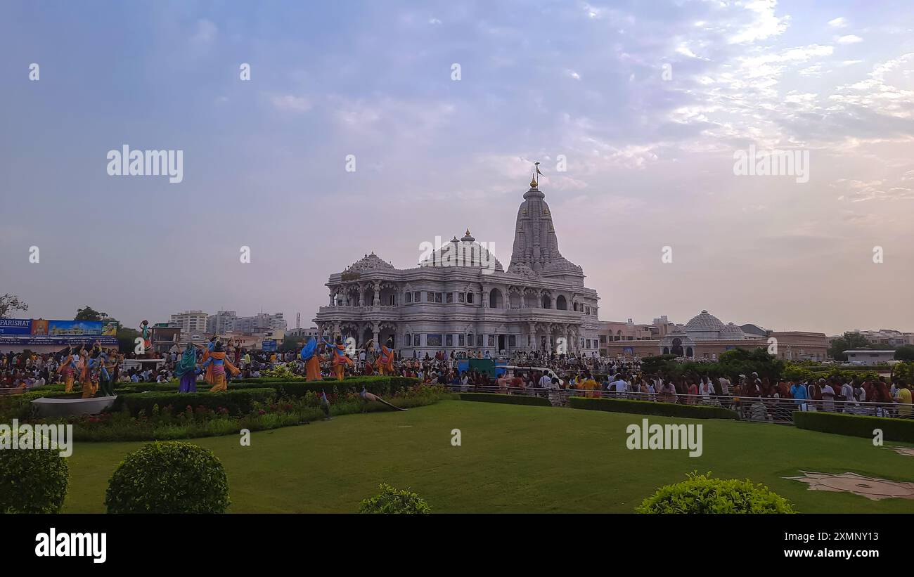 Prem mandir vrindavan hi-res stock photography and images - Alamy