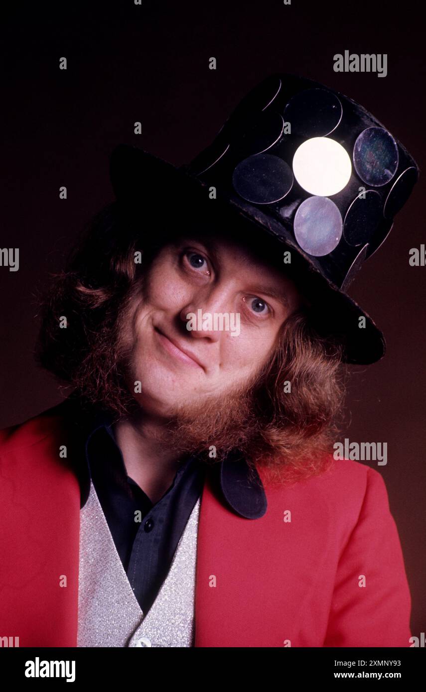 Slade noddy 1970s hi-res stock photography and images - Alamy