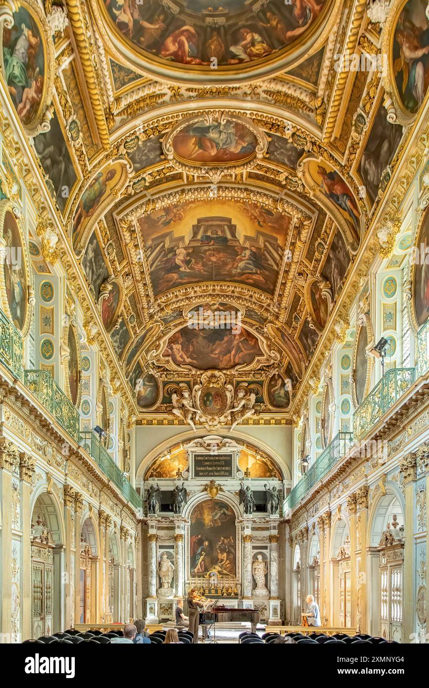 Trinity chapel hi-res stock photography and images - Alamy