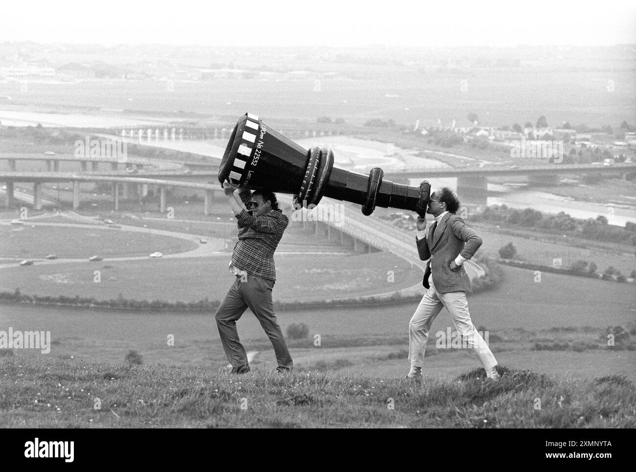 Giant roger bamber hi-res stock photography and images - Alamy