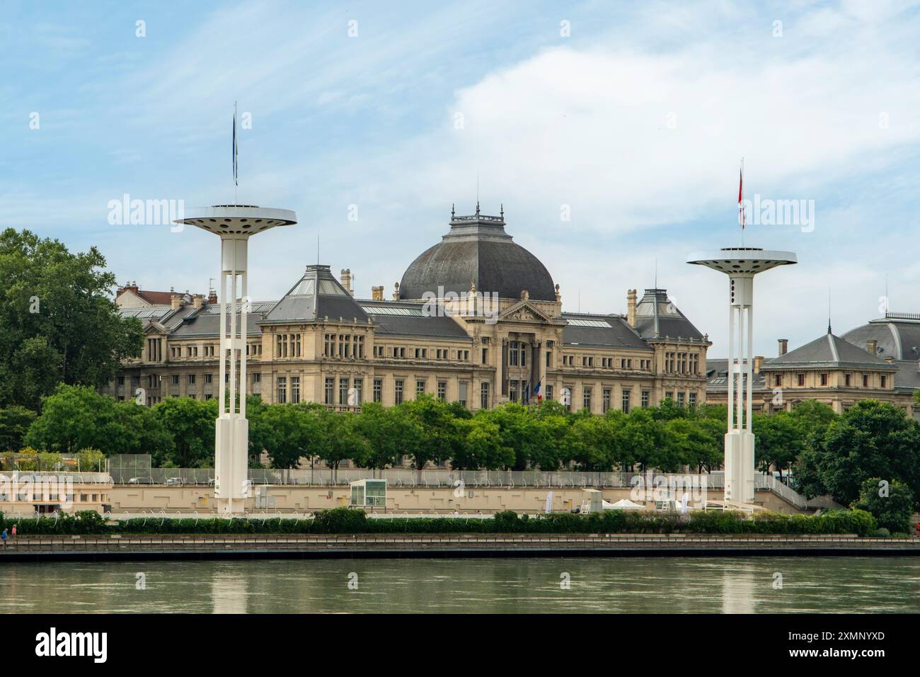 Historical university building hi-res stock photography and images - Alamy